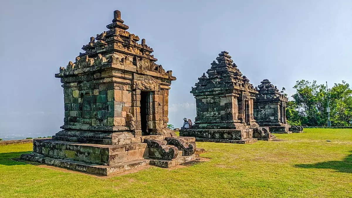 Candi Ijo di Jogja: Warisan Sejarah dan Keindahan Alam